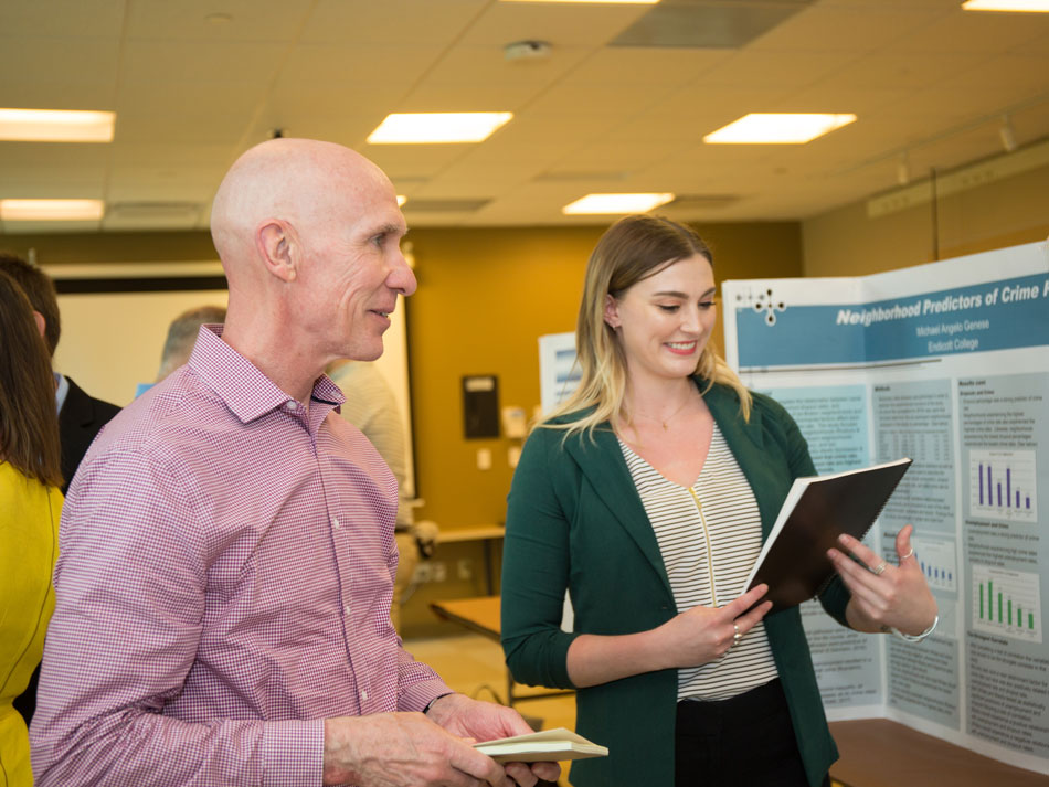 Apply for A Graduate or Professional Program | Endicott College