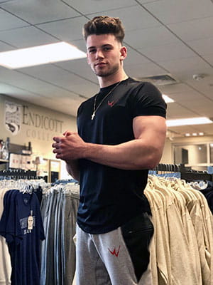 Entrepreneurs Pitch Spark Tank Ideas | Endicott College