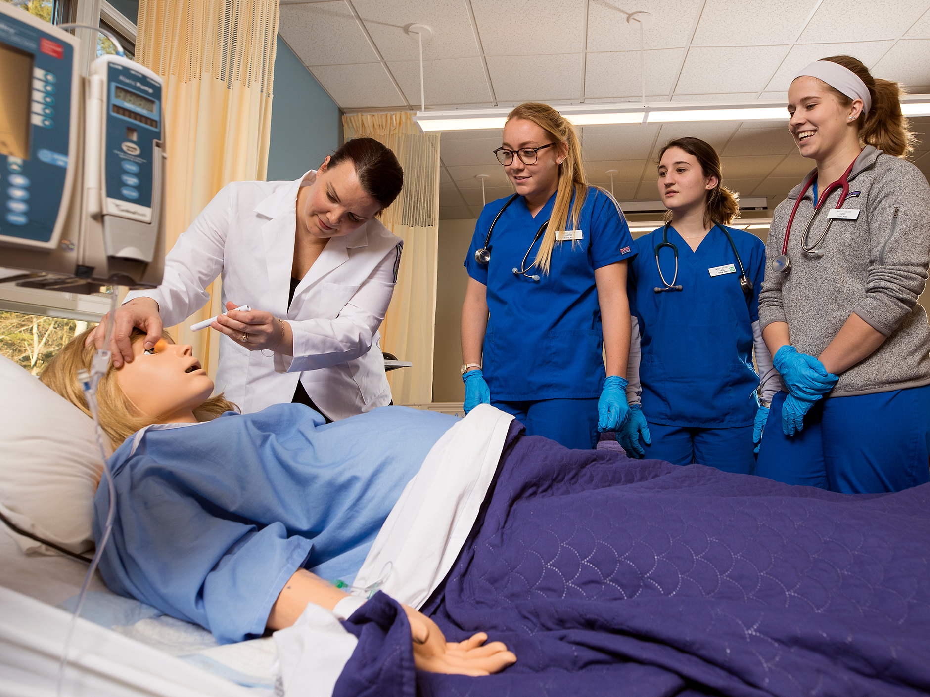 Building Trust: A Nurse Educator's Perspective | Endicott College