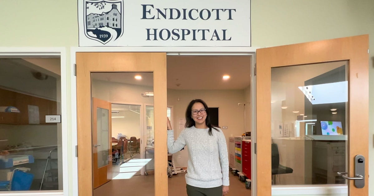 Meet Jessica Ochs, a Nurse Educator of the Year | Endicott College