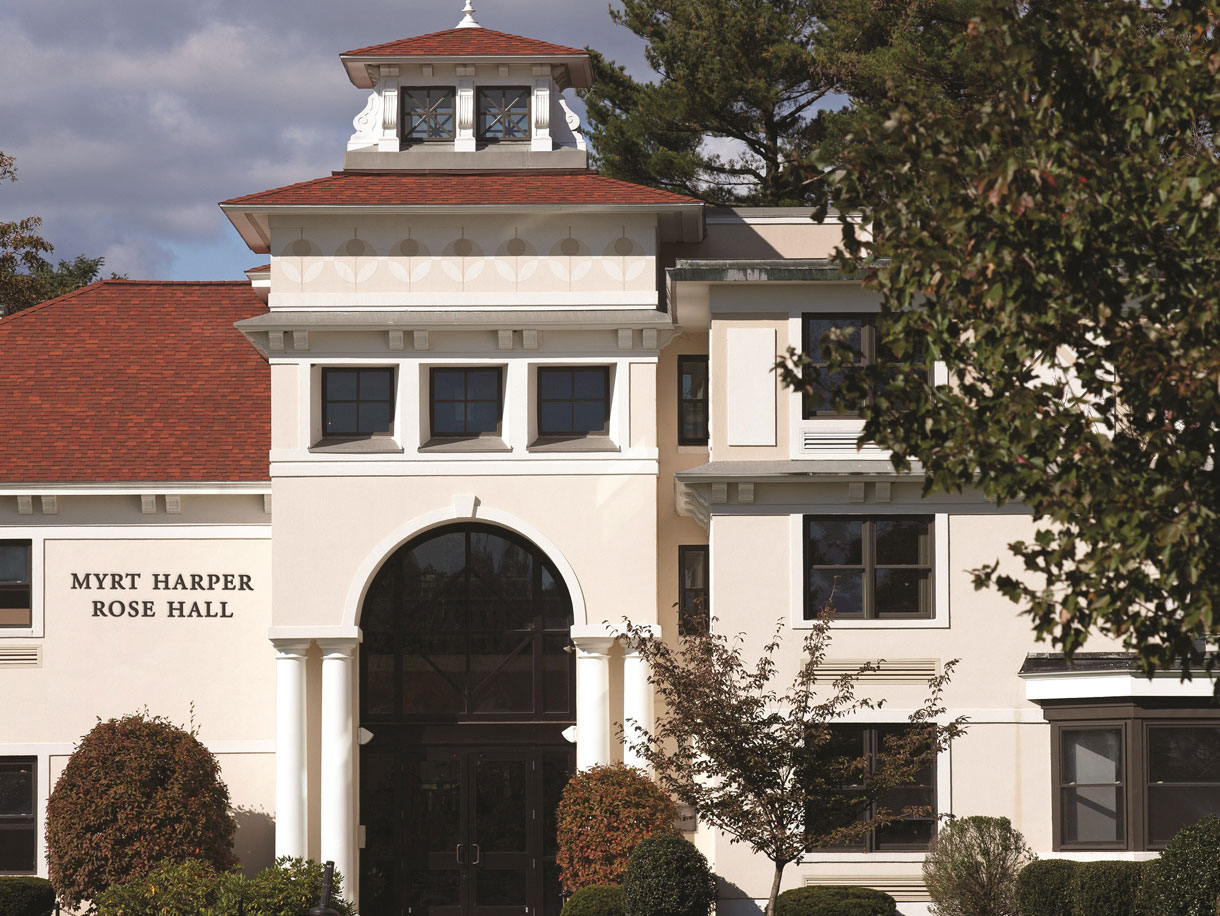Housing Options | Residence Halls & Houses | Endicott College